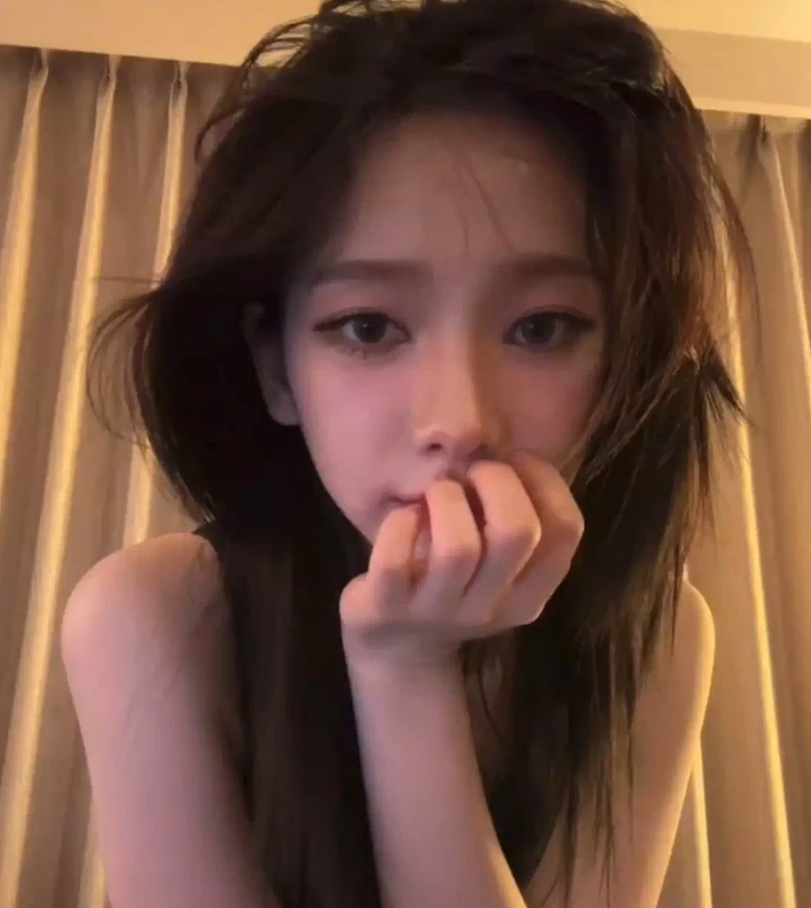 直播中的Karina脸蛋 - 韩圈热帖 - kpann